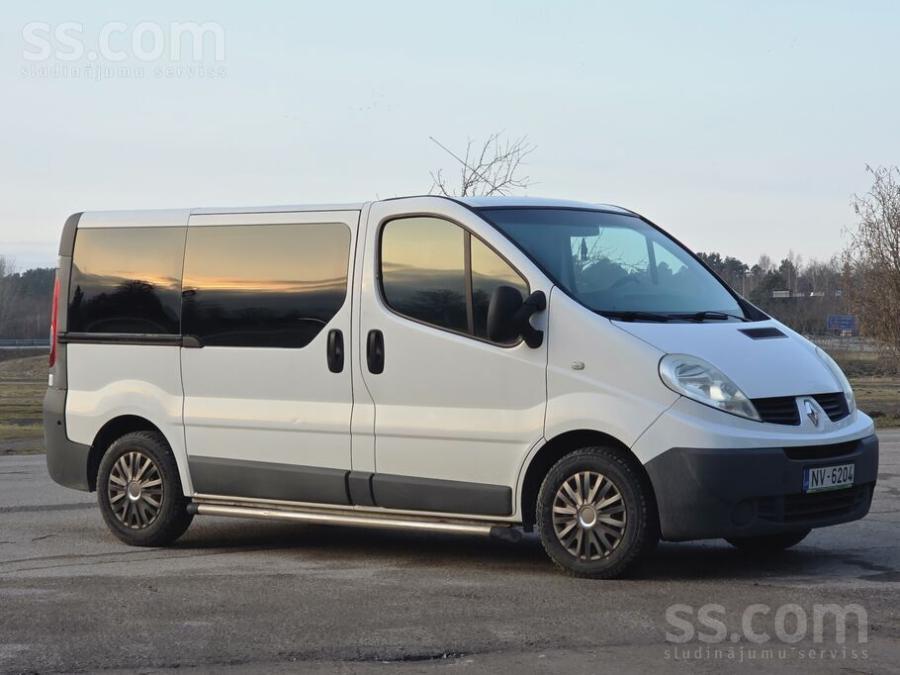 Balts Renault Trafic 2009 Liepāja, ar dzinēja tilpumu 2.50 L un nobraukumu 329 tūkst. km par 6500 €, foto 6 vietnē AUTOMOTO.COM.LV