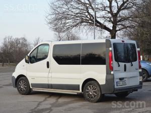 Balts Renault Trafic 2009 Liepāja, ar dzinēja tilpumu 2.50 L un nobraukumu 329 tūkst. km par 6500 €, foto 10 vietnē AUTOMOTO.COM.LV