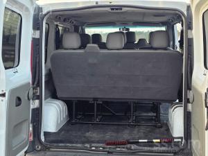 Balts Renault Trafic 2009 Liepāja, ar dzinēja tilpumu 2.50 L un nobraukumu 329 tūkst. km par 6500 €, foto 17 vietnē AUTOMOTO.COM.LV