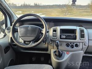 Balts Renault Trafic 2009 Liepāja, ar dzinēja tilpumu 2.50 L un nobraukumu 329 tūkst. km par 6500 €, foto 18 vietnē AUTOMOTO.COM.LV