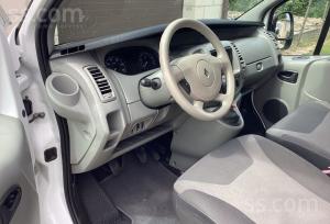 White Renault Trafic 2010 in Dobele, with an engine capacity of 2.00 L and mileage of 270 thousand km for 7990 €, photo 9 on AUTOMOTO.COM.LV