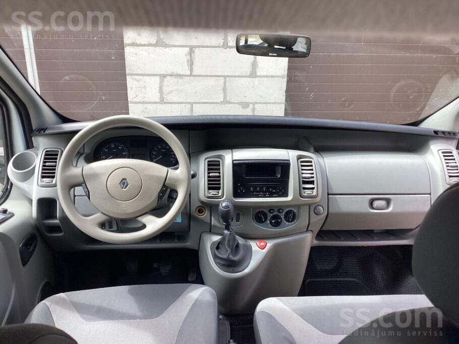 White Renault Trafic 2010 in Dobele, with an engine capacity of 2.00 L and mileage of 270 thousand km for 7990 €, photo 15 on AUTOMOTO.COM.LV