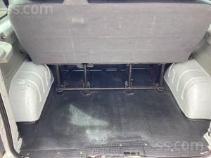 White Renault Trafic 2010 in Dobele, with an engine capacity of 2.00 L and mileage of 270 thousand km for 7990 €, photo 17 on AUTOMOTO.COM.LV