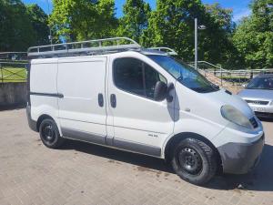 White Renault Trafic 2010 in Telschi, with an engine capacity of 2.00 L and mileage of 292 thousand km for 4500 €, photo 4 on AUTOMOTO.COM.LV