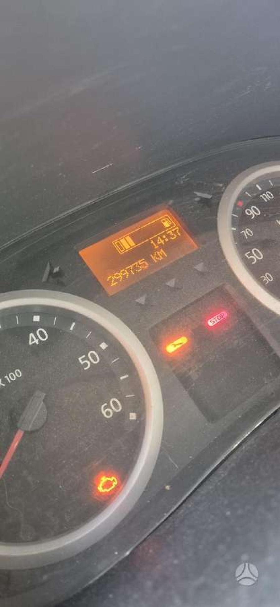 Balts Renault Trafic 2010 Kauņa, ar dzinēja tilpumu 2.00 L un nobraukumu 320 tūkst. km par 4760 €, foto 4 vietnē AUTOMOTO.COM.LV