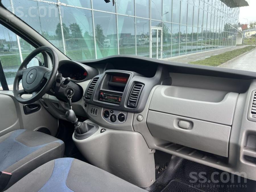 Balts Renault Trafic 2011 Rēzekne, ar dzinēja tilpumu 2.00 L un nobraukumu 414 tūkst. km par 3700 €, foto 8 vietnē AUTOMOTO.COM.LV