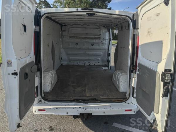 Balts Renault Trafic 2012 Rīga, ar dzinēja tilpumu 2.00 L un nobraukumu 302 tūkst. km par 4900 €, foto 10 vietnē AUTOMOTO.COM.LV