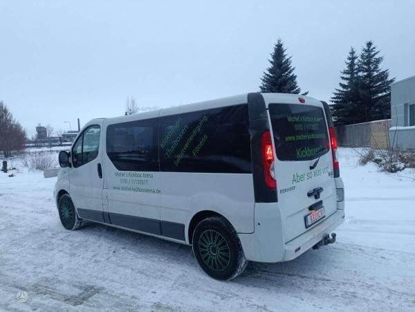White Renault Trafic 2013 in Panevezys, with an engine capacity of 2.00 L and mileage of 250 thousand km for 7700 €, photo 5 on AUTOMOTO.COM.LV