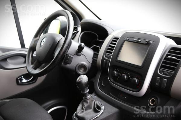 Balts Renault Trafic 2014 Rīga, ar dzinēja tilpumu 1.60 L un nobraukumu 332 tūkst. km par 7495 €, foto 9 vietnē AUTOMOTO.COM.LV