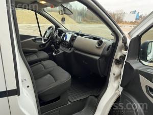 Balts Renault Trafic 2015 Valmiera, ar dzinēja tilpumu 1.60 L un nobraukumu 386 tūkst. km par 9000 €, foto 8 vietnē AUTOMOTO.COM.LV