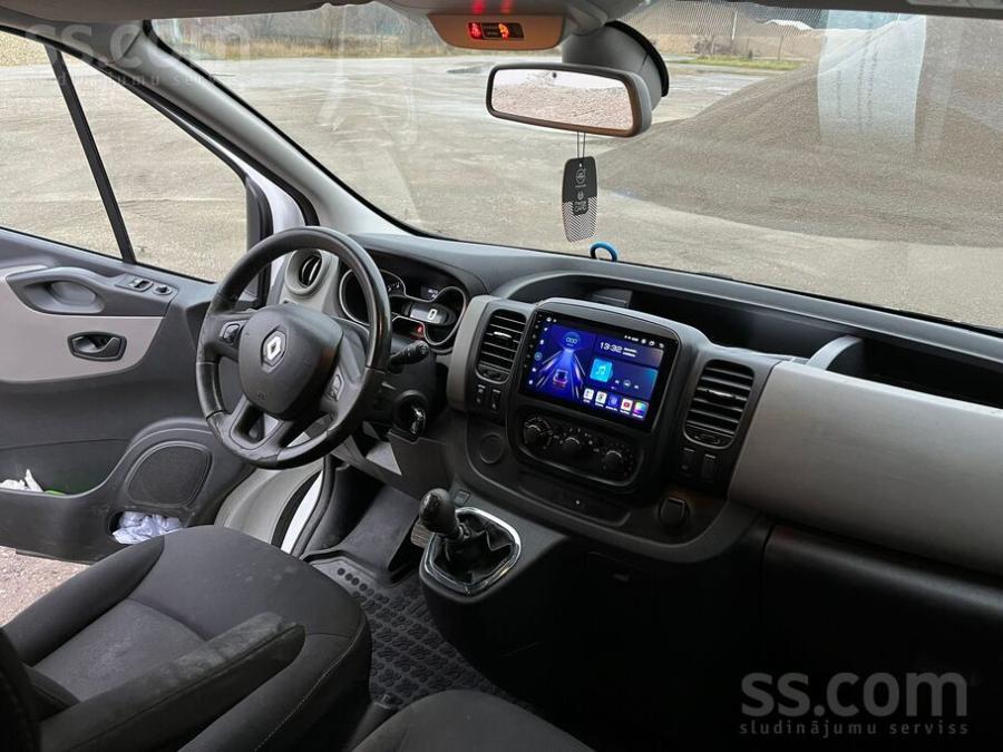 Balts Renault Trafic 2015 Valmiera, ar dzinēja tilpumu 1.60 L un nobraukumu 386 tūkst. km par 9000 €, foto 13 vietnē AUTOMOTO.COM.LV