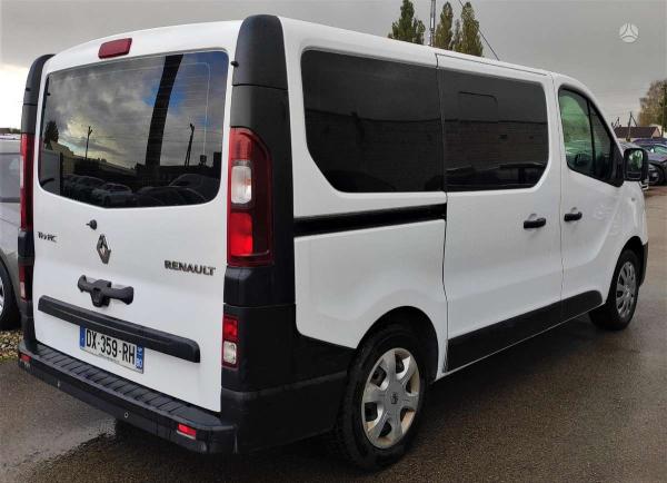 Balts Renault Trafic 2015 Tauragė, ar dzinēja tilpumu 1.60 L un nobraukumu 397 tūkst. km par 5999 €, foto 2 vietnē AUTOMOTO.COM.LV