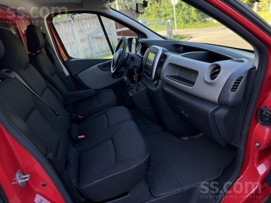 Balts Renault Trafic 2015 Jūrmala, ar dzinēja tilpumu 1.60 L un nobraukumu 315 tūkst. km par 6190 €, foto 6 vietnē AUTOMOTO.COM.LV