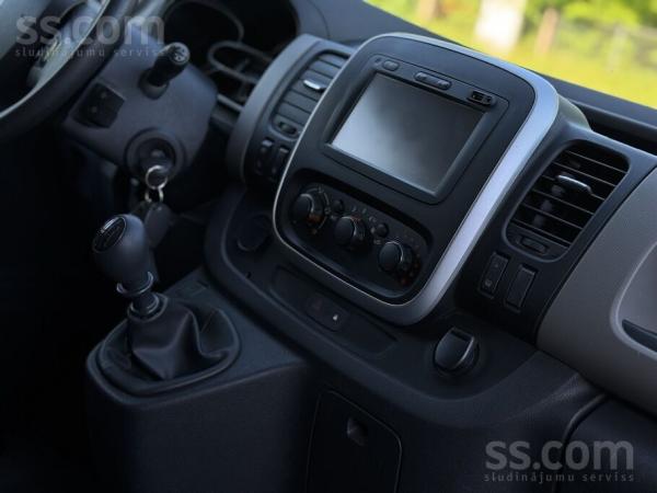 Balts Renault Trafic 2015 Jūrmala, ar dzinēja tilpumu 1.60 L un nobraukumu 315 tūkst. km par 6190 €, foto 8 vietnē AUTOMOTO.COM.LV