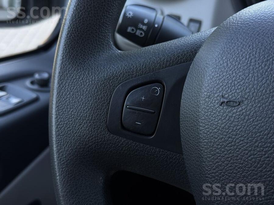 Balts Renault Trafic 2015 Jūrmala, ar dzinēja tilpumu 1.60 L un nobraukumu 315 tūkst. km par 6190 €, foto 14 vietnē AUTOMOTO.COM.LV