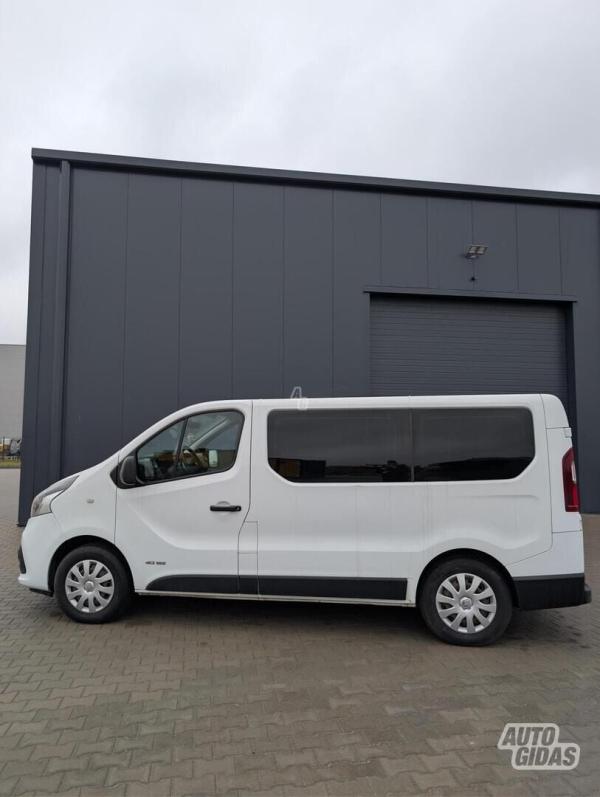 White Renault Trafic 2016 in Kaunas, with an engine capacity of 1.60 L and mileage of 192 thousand km for 10000 €, photo 3 on AUTOMOTO.COM.LV