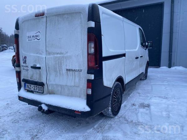 Balts Renault Trafic 2016 Madona, ar dzinēja tilpumu 1.60 L un nobraukumu 288 tūkst. km par 8200 €, foto 2 vietnē AUTOMOTO.COM.LV