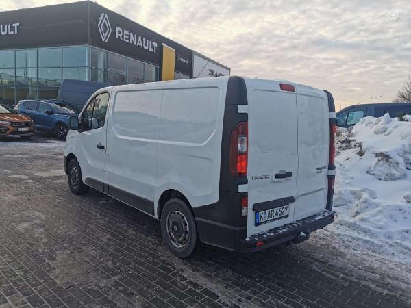 White Renault Trafic 2016 in Silale, with an engine capacity of 1.60 L and mileage of 203 thousand km for 4900 €, photo 2 on AUTOMOTO.COM.LV