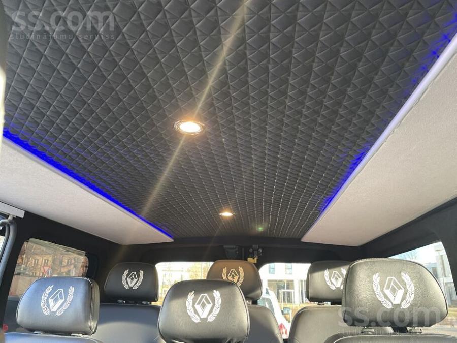 White Renault Trafic 2016 in Riga, with an engine capacity of 1.60 L and mileage of 207 thousand km for 13500 €, photo 16 on AUTOMOTO.COM.LV