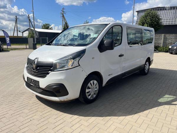 White Renault Trafic 2016 in Taurage, with an engine capacity of 1.60 L and mileage of 226 thousand km for 7200 €, photo 6 on AUTOMOTO.COM.LV