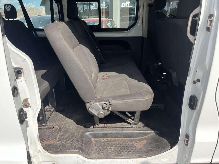 Balts Renault Trafic 2016 Tauragė, ar dzinēja tilpumu 1.60 L un nobraukumu 226 tūkst. km par 7200 €, foto 16 vietnē AUTOMOTO.COM.LV