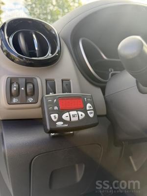 Balts Renault Trafic 2016 Ventspils, ar dzinēja tilpumu 1.60 L un nobraukumu 173 tūkst. km par 15400 €, foto 13 vietnē AUTOMOTO.COM.LV
