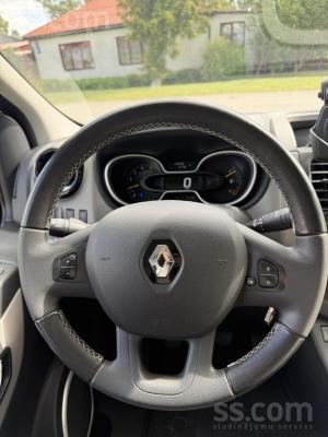 Balts Renault Trafic 2016 Ventspils, ar dzinēja tilpumu 1.60 L un nobraukumu 173 tūkst. km par 15400 €, foto 14 vietnē AUTOMOTO.COM.LV