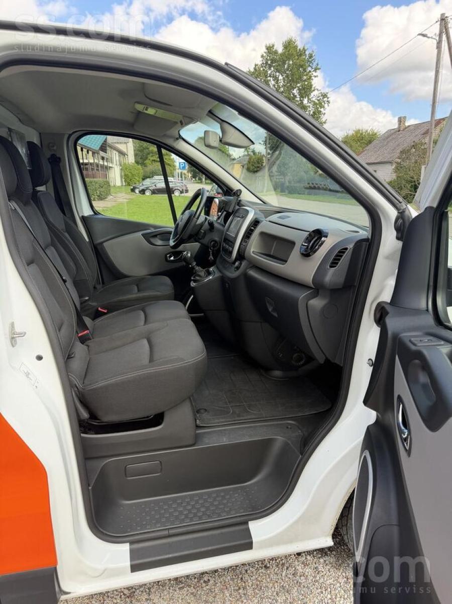 Balts Renault Trafic 2016 Ventspils, ar dzinēja tilpumu 1.60 L un nobraukumu 173 tūkst. km par 15400 €, foto 17 vietnē AUTOMOTO.COM.LV