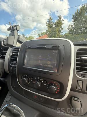Balts Renault Trafic 2016 Ventspils, ar dzinēja tilpumu 1.60 L un nobraukumu 173 tūkst. km par 15400 €, foto 20 vietnē AUTOMOTO.COM.LV