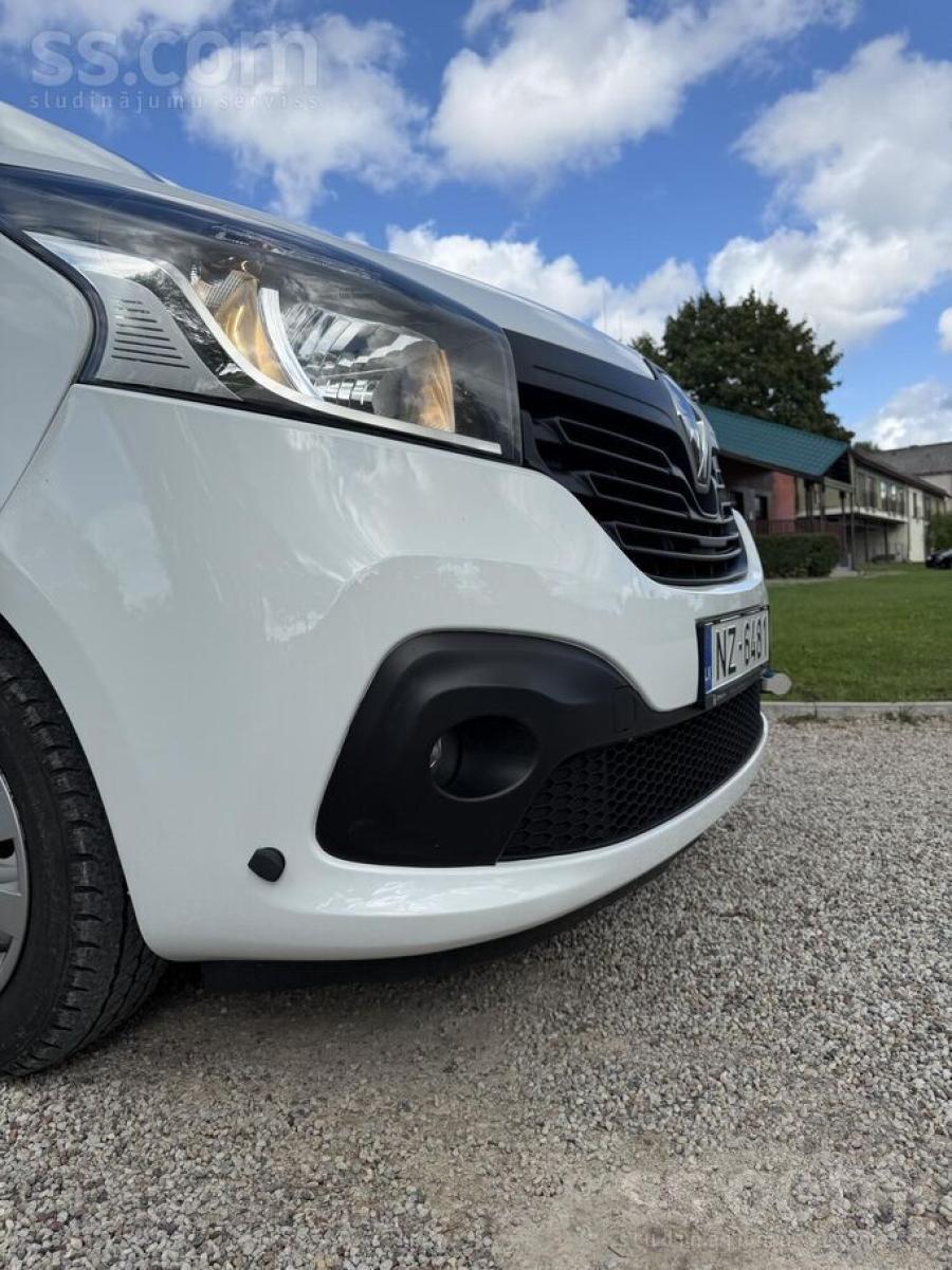 Balts Renault Trafic 2016 Ventspils, ar dzinēja tilpumu 1.60 L un nobraukumu 173 tūkst. km par 15400 €, foto 30 vietnē AUTOMOTO.COM.LV