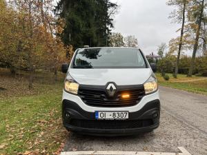 White Renault Trafic 2016 in Aluksne, with an engine capacity of 1.60 L and mileage of 0 thousand km for 8800 €, photo 3 on AUTOMOTO.COM.LV
