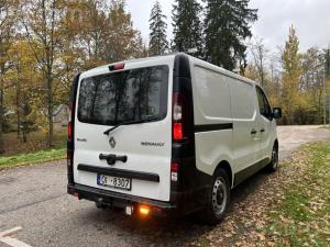 White Renault Trafic 2016 in Aluksne, with an engine capacity of 1.60 L and mileage of 0 thousand km for 8800 €, photo 4 on AUTOMOTO.COM.LV