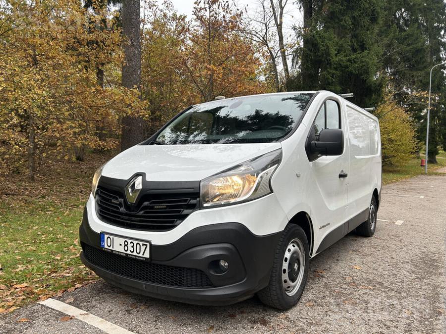 White Renault Trafic 2016 in Aluksne, with an engine capacity of 1.60 L and mileage of 0 thousand km for 8800 €, photo 6 on AUTOMOTO.COM.LV