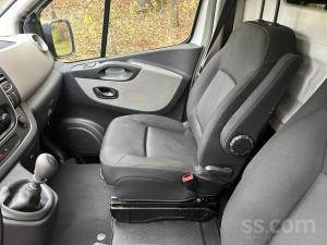 White Renault Trafic 2016 in Aluksne, with an engine capacity of 1.60 L and mileage of 0 thousand km for 8800 €, photo 16 on AUTOMOTO.COM.LV