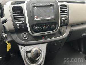 White Renault Trafic 2016 in Aluksne, with an engine capacity of 1.60 L and mileage of 0 thousand km for 8800 €, photo 21 on AUTOMOTO.COM.LV