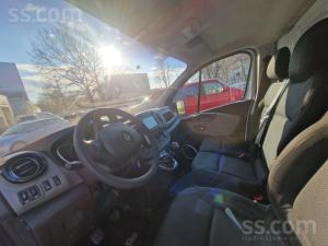 Balts Renault Trafic 2017 Rīga, ar dzinēja tilpumu 1.60 L un nobraukumu 292 tūkst. km par 7900 €, foto 11 vietnē AUTOMOTO.COM.LV
