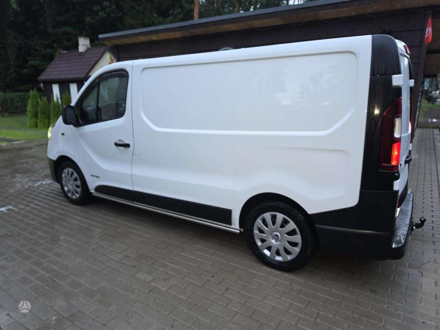 Balts Renault Trafic 2017 Ukmergė, ar dzinēja tilpumu 1.60 L un nobraukumu 270 tūkst. km par 6000 €, foto 4 vietnē AUTOMOTO.COM.LV