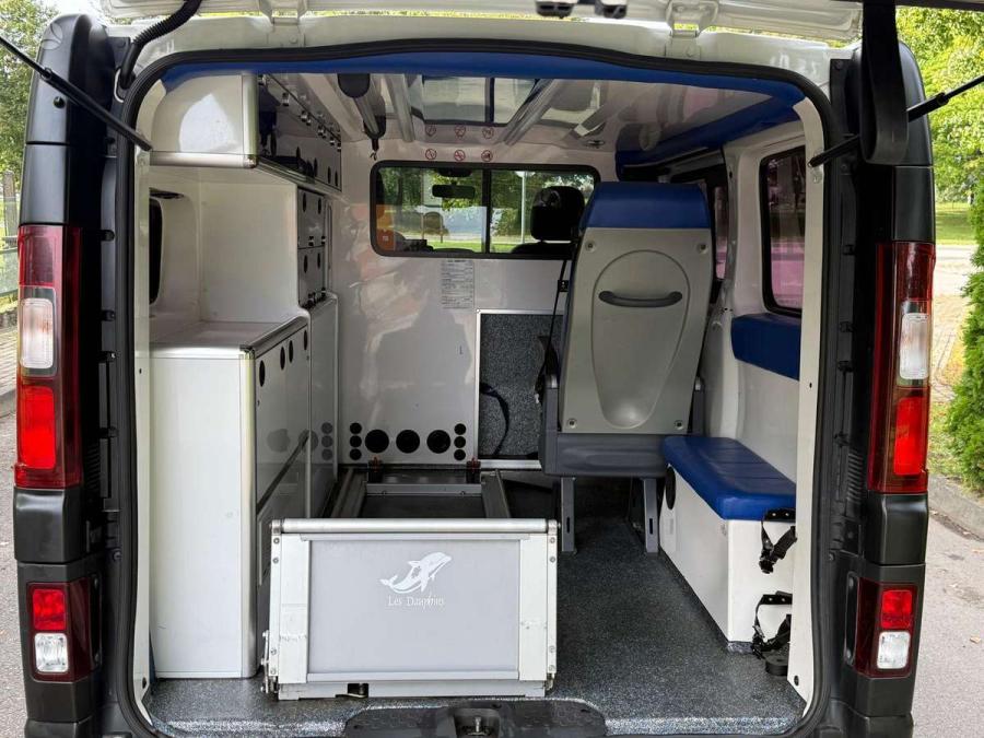 Balts Renault Trafic 2018 Tauragė, ar dzinēja tilpumu 1.60 L un nobraukumu 300 tūkst. km par 6500 €, foto 15 vietnē AUTOMOTO.COM.LV
