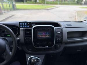 Balts Renault Trafic 2018 Tauragė, ar dzinēja tilpumu 1.60 L un nobraukumu 300 tūkst. km par 6500 €, foto 16 vietnē AUTOMOTO.COM.LV