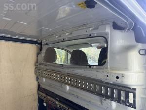 Белый Рено Трафик 2019 в Рига, объемом двигателя 1.60 л и пробегом 170 тыс. км за 13990 €, фото 6 на AUTOMOTO.COM.LV