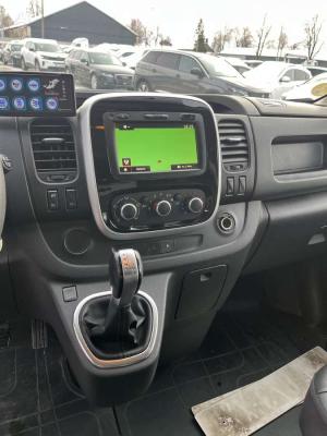 Balts Renault Trafic 2020 Tauragė, ar dzinēja tilpumu 2.00 L un nobraukumu 399 tūkst. km par 8400 €, foto 24 vietnē AUTOMOTO.COM.LV