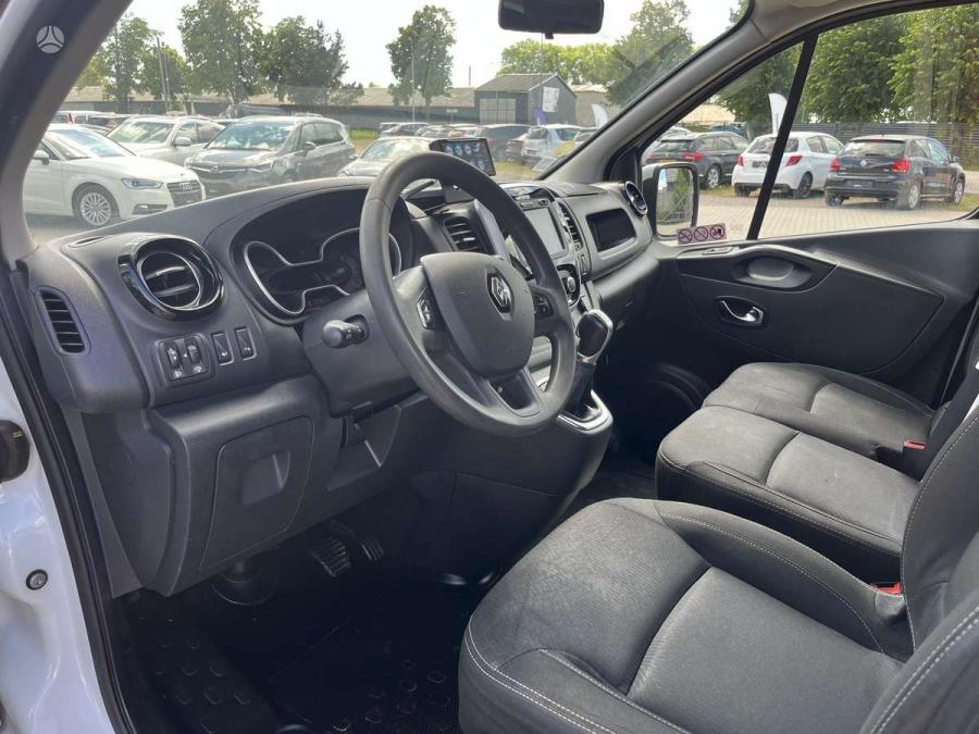 Balts Renault Trafic 2020 Tauragė, ar dzinēja tilpumu 2.00 L un nobraukumu 345 tūkst. km par 8700 €, foto 12 vietnē AUTOMOTO.COM.LV