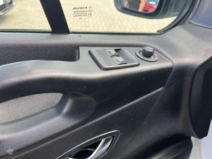 Balts Renault Trafic 2020 Tauragė, ar dzinēja tilpumu 2.00 L un nobraukumu 345 tūkst. km par 8700 €, foto 13 vietnē AUTOMOTO.COM.LV