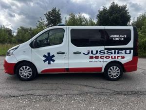 White Renault Trafic 2020 in Panevezys, with an engine capacity of 1.60 L and mileage of 340 thousand km for 7800 €, photo 4 on AUTOMOTO.COM.LV