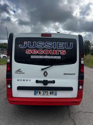 White Renault Trafic 2020 in Panevezys, with an engine capacity of 1.60 L and mileage of 340 thousand km for 7800 €, photo 7 on AUTOMOTO.COM.LV