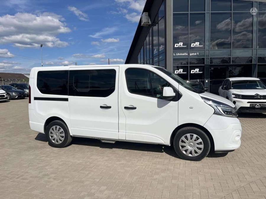 Balts Renault Trafic 2020 Tauragė, ar dzinēja tilpumu 2.00 L un nobraukumu 345 tūkst. km par 8700 €, foto 6 vietnē AUTOMOTO.COM.LV