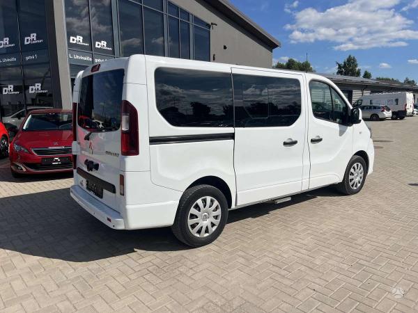 Balts Renault Trafic 2020 Tauragė, ar dzinēja tilpumu 2.00 L un nobraukumu 345 tūkst. km par 8700 €, foto 7 vietnē AUTOMOTO.COM.LV