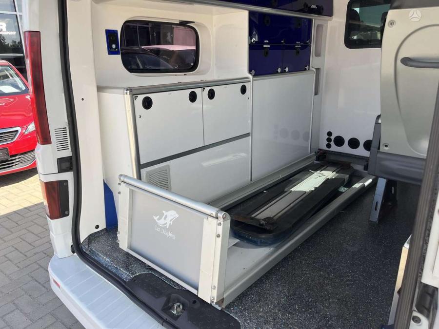 Balts Renault Trafic 2020 Tauragė, ar dzinēja tilpumu 2.00 L un nobraukumu 345 tūkst. km par 8700 €, foto 21 vietnē AUTOMOTO.COM.LV