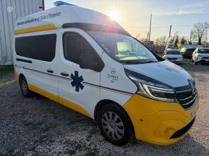 White Renault Trafic 2021 in Panevezys, with an engine capacity of 2.00 L and mileage of 320 thousand km for 10300 €, photo 5 on AUTOMOTO.COM.LV