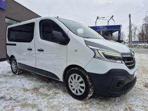 White Renault Trafic 2021 in Raseiniai, with an engine capacity of 2.00 L and mileage of 252 thousand km for 9300 €, photo 9 on AUTOMOTO.COM.LV